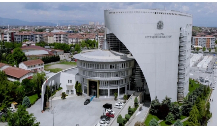 Malatya Büyükşehir Belediyesi İçin Sürpriz İsim! Malatya Büyükşehir Belediyesi İçin Sürpriz İsim!